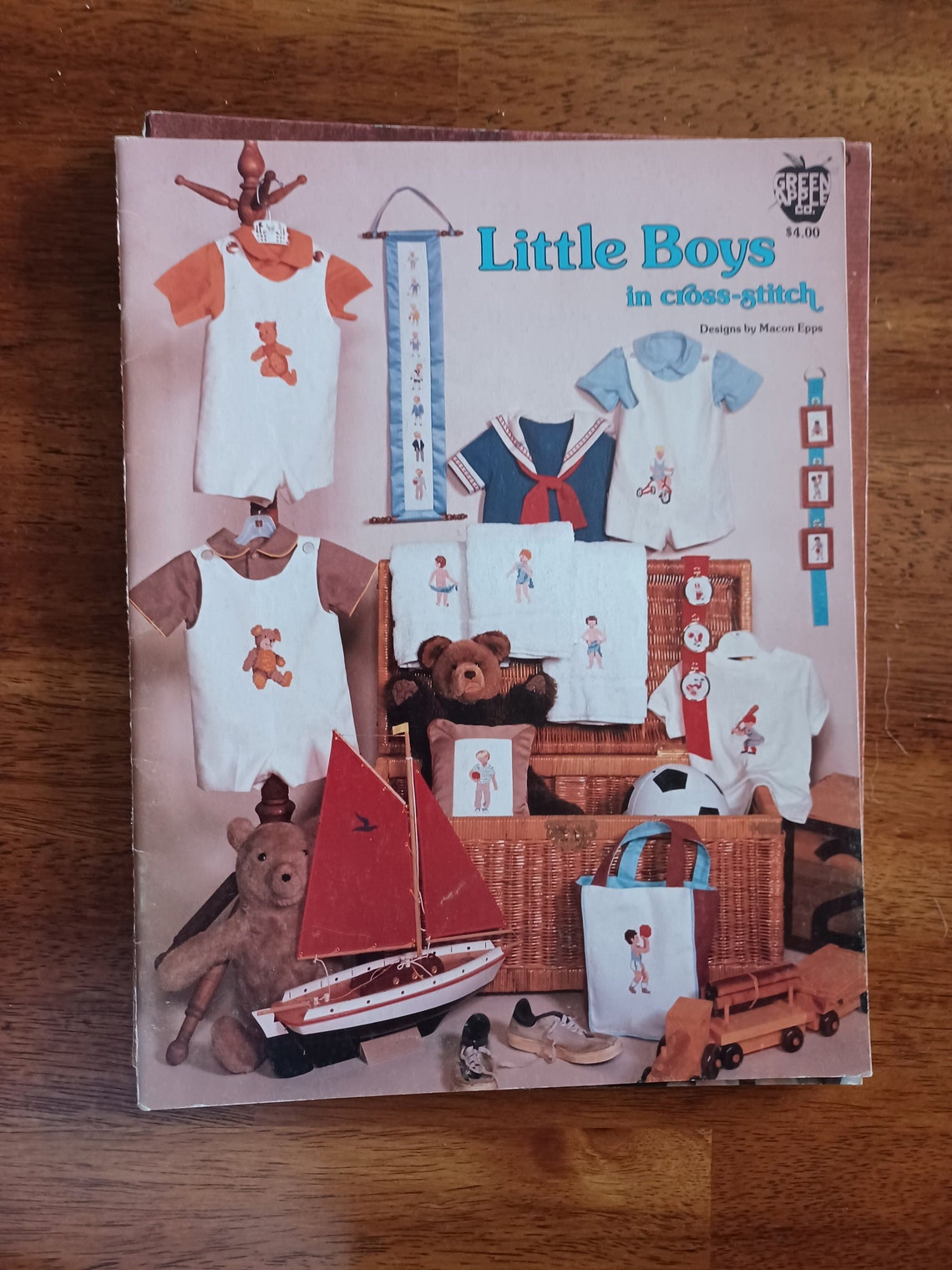 Cross Stitch Big Lot of 10 Vintage Cross Stitch Booklets/nursery Baby ...