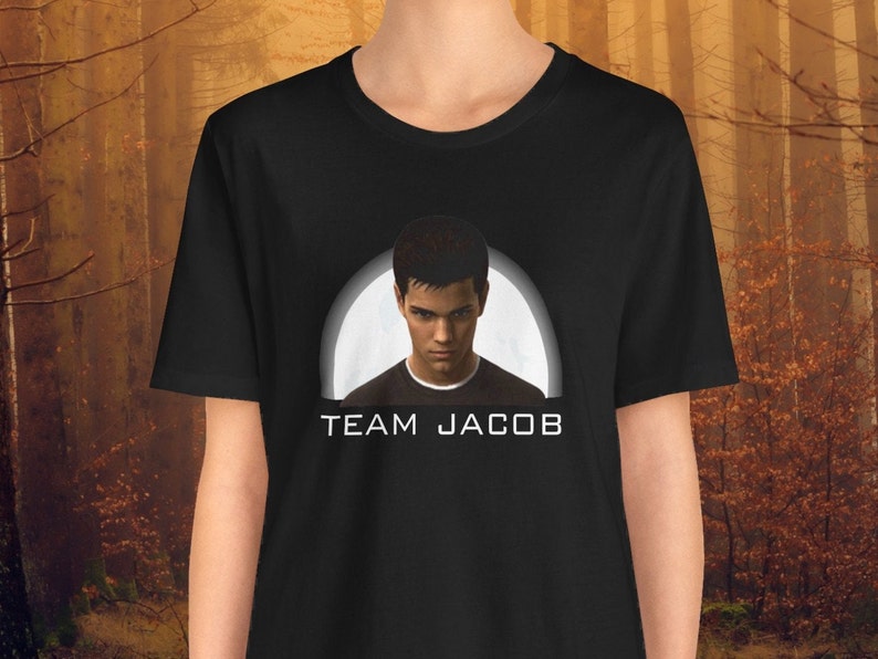 Twilight TEAM JACOB Tee, Twilight T-shirt, Twilight Saga, Twilight Fan ...
