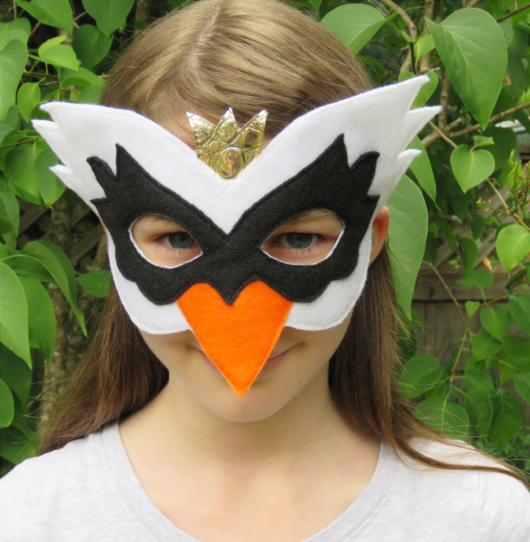Felt Swan Mask - Bird Mask - Masquerade - Swan Costume - Mardi Gras ...