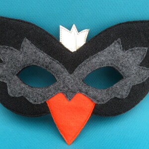 Black Swan Mask - Swan Costume Accessory - Felt Bird Mask - Mardi Gras ...