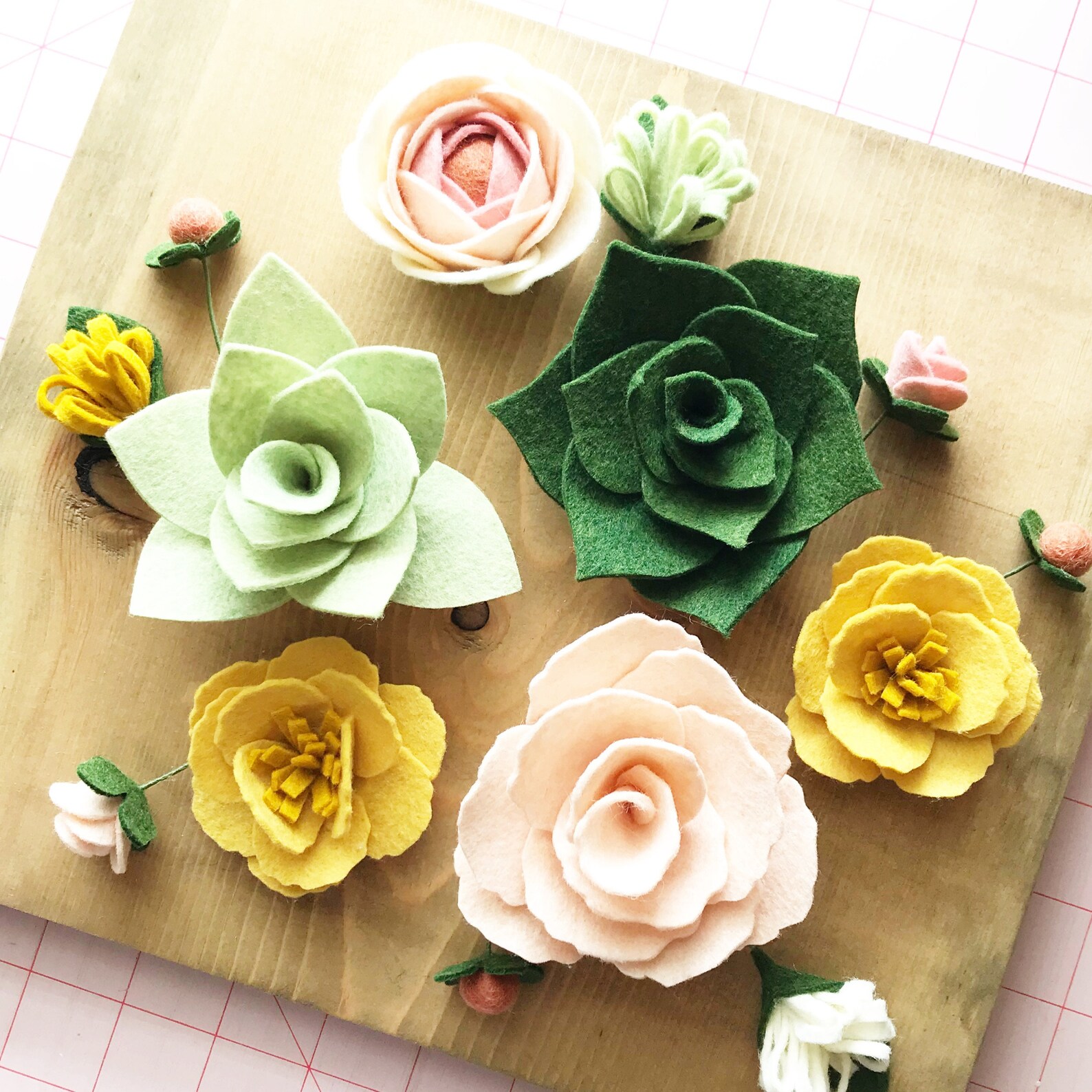 Felt Flower Craft Kit Blush Forest | Etsy