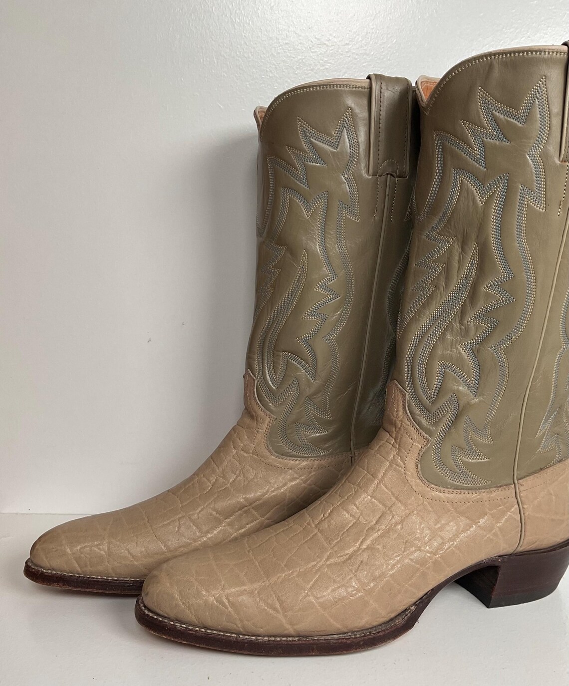 Vintage 1960s Justin Exotic Elephant Cowboy Boots 11 B Old White Label ...