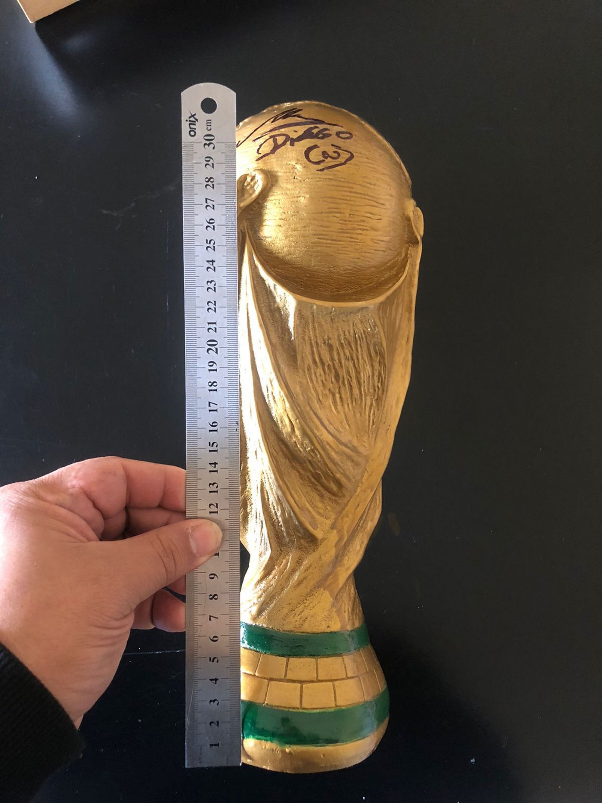 World Cup Signed by Maradona Certificate of Authenticity Photo Signing ...