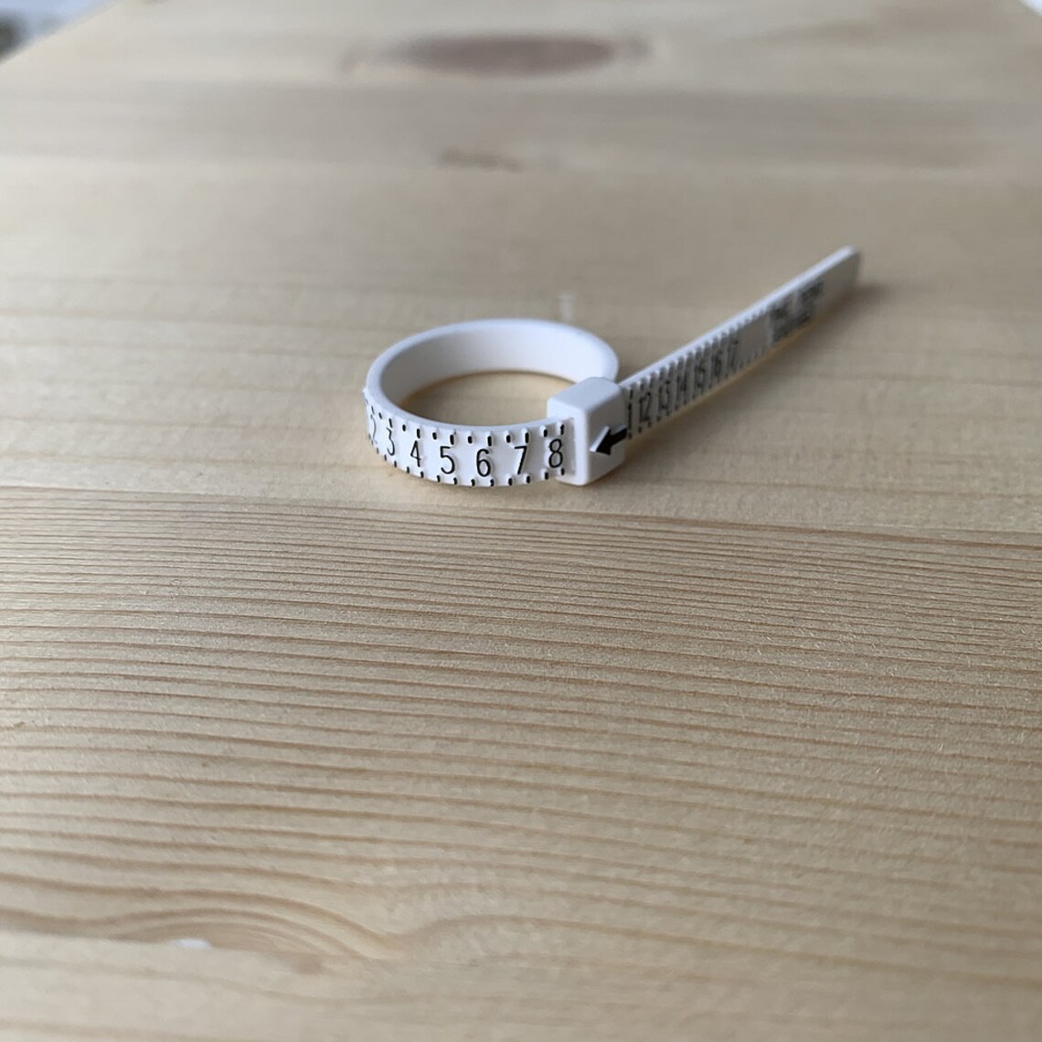 Reusable Ring Sizer, Ring Sizing Gauge, Find Your Ring Size - Etsy