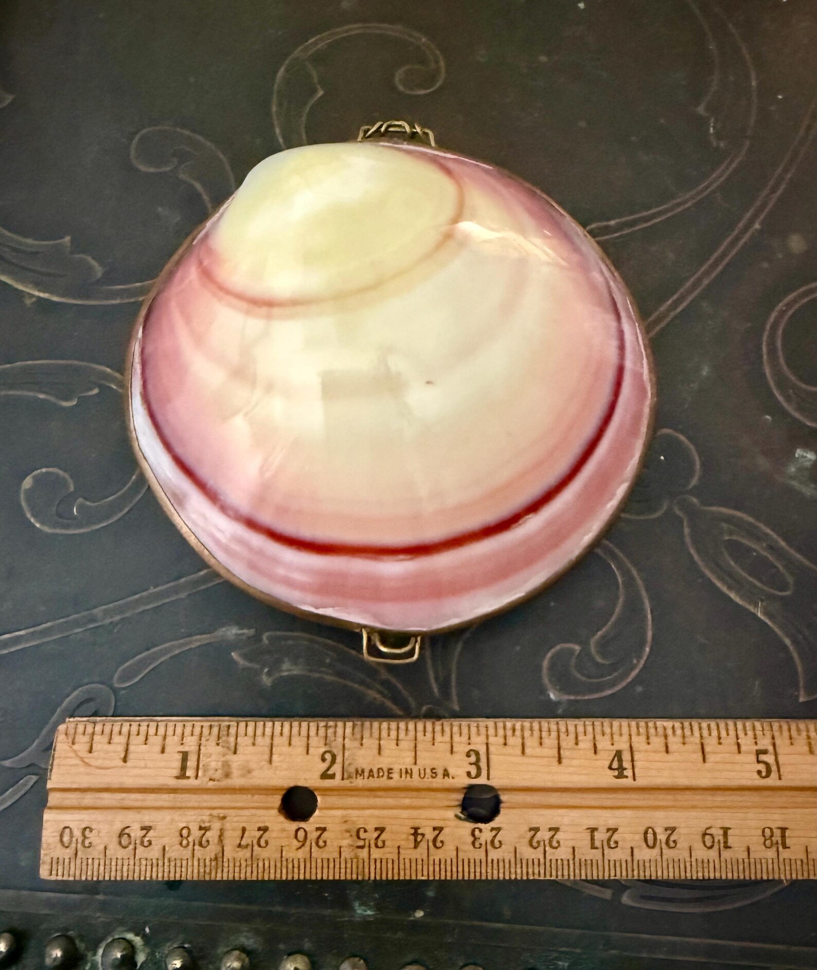 Vintage Clamshell Trinket Box Pill Box - Etsy