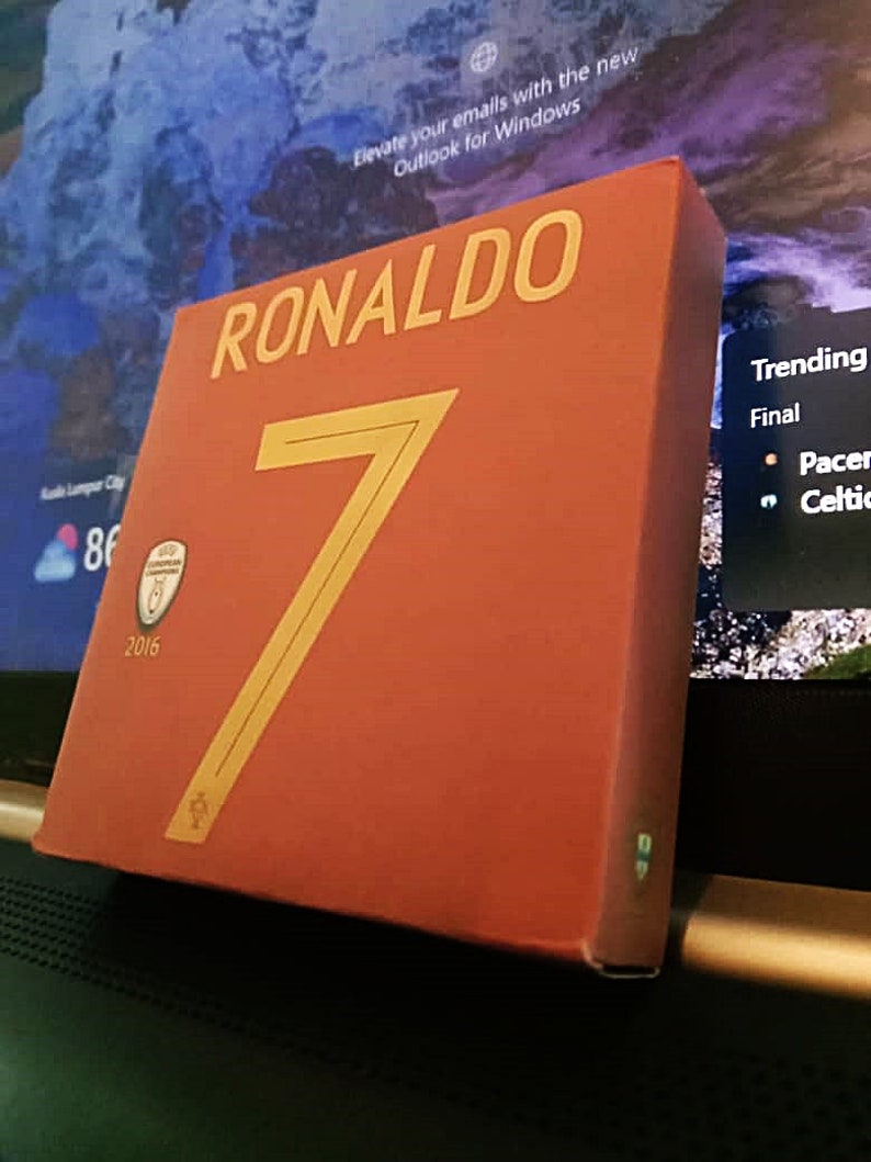 DIY Memorabilia Mini Jersey Box Frame - Cristiano Ronaldo (set of 6) - Etsy