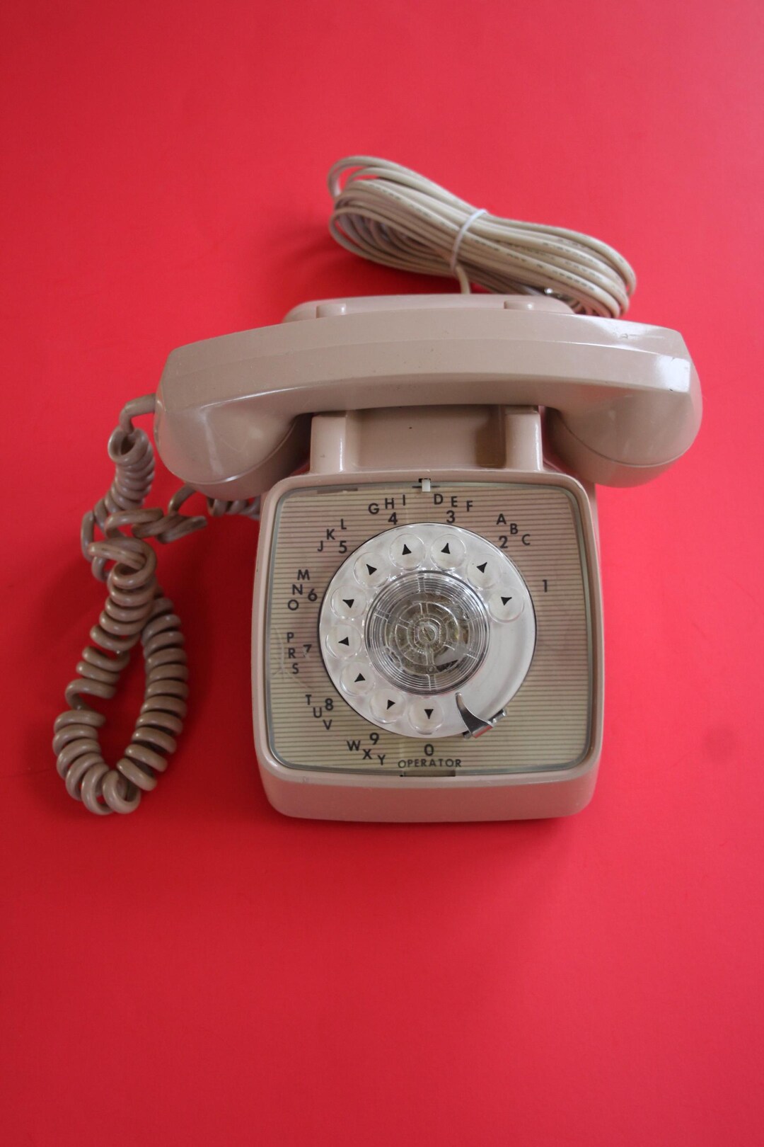 VINTAGE Beige Rotary Phone - Etsy