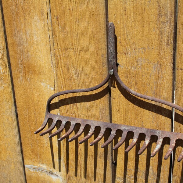 Vintage Rake - Etsy