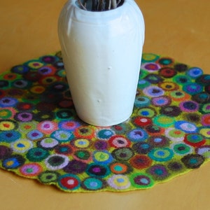 Lots of Dots Table Runner - Etsy