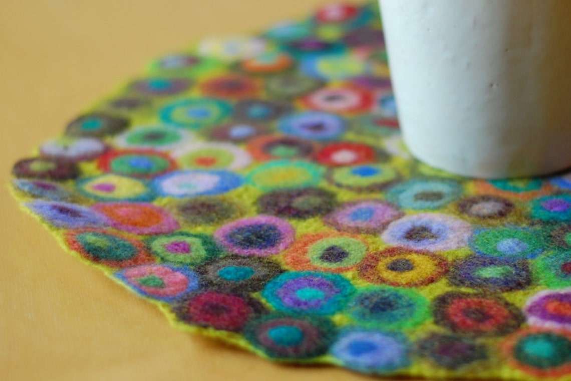 Lots of Dots Table Runner - Etsy