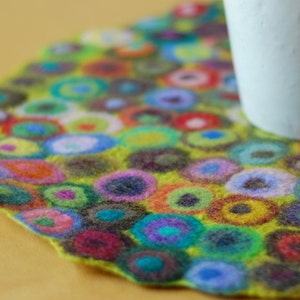 Lots of Dots Table Runner - Etsy