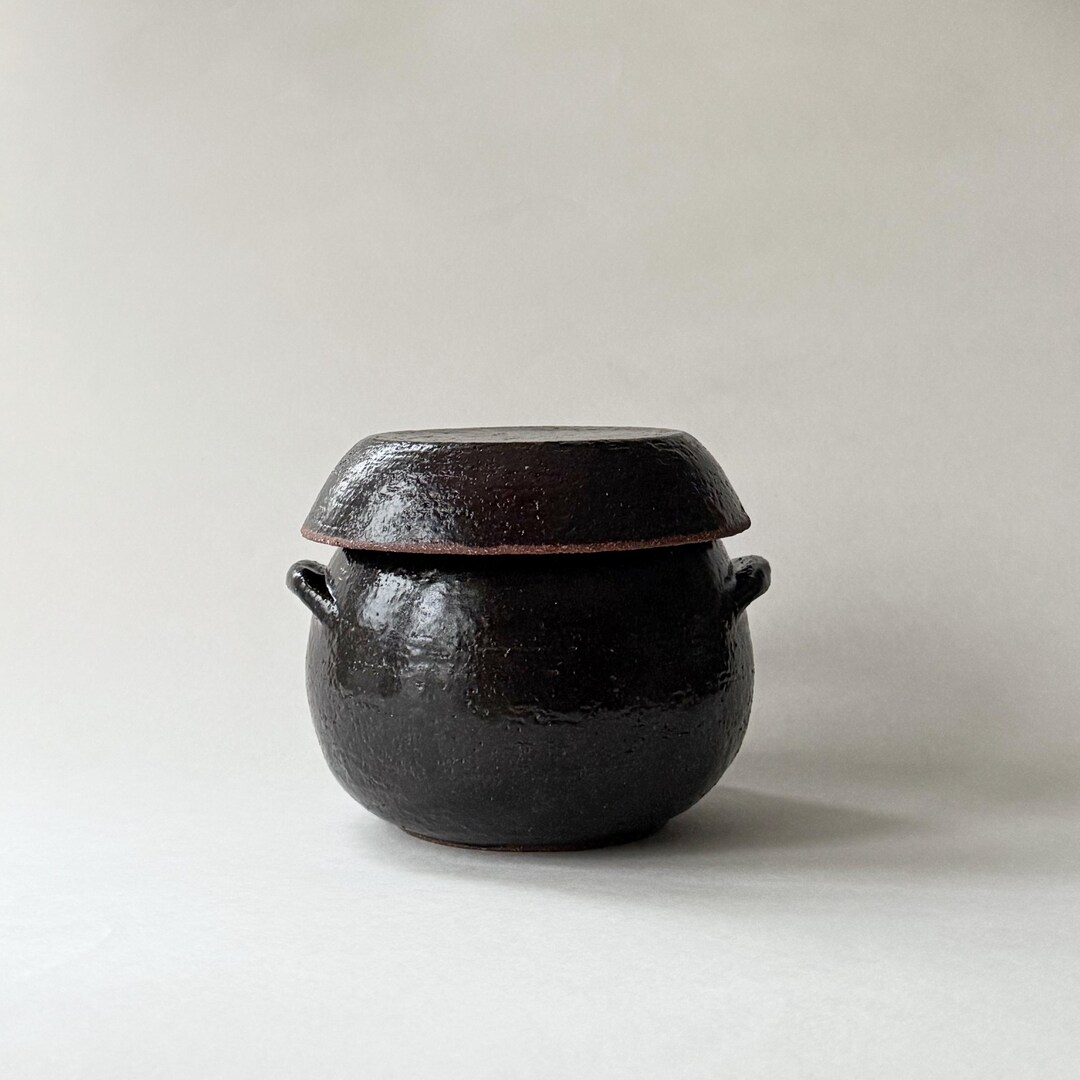 A Handmade Korean Traditional Onggi in Brown / Tea Container, Dry Herbs ...