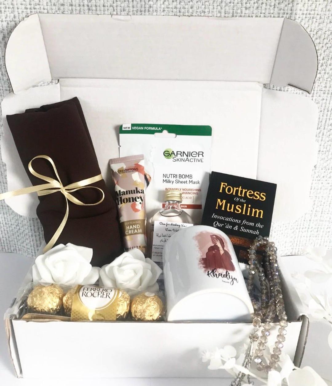 Luxury Hijab Hamper Islamic Mum Daughter Sister Friend Eid Wife Gift ...