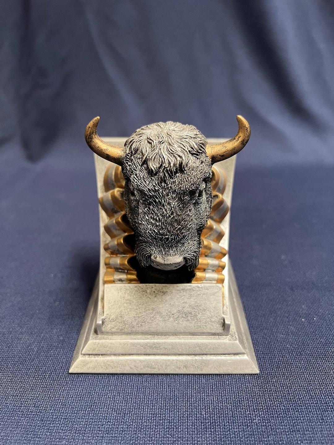 Rustic Bison Head Trophy Wall Mount – Western Style Faux Taxidermy ...