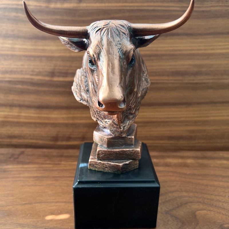 Wall Street Trophy - Etsy