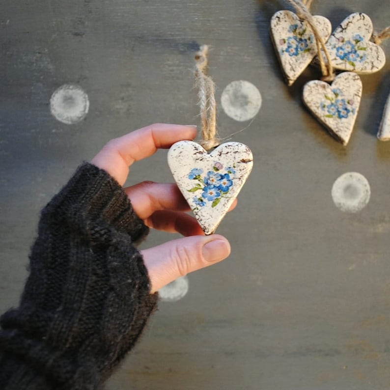 Rustic Forget-me-not Heart - Etsy