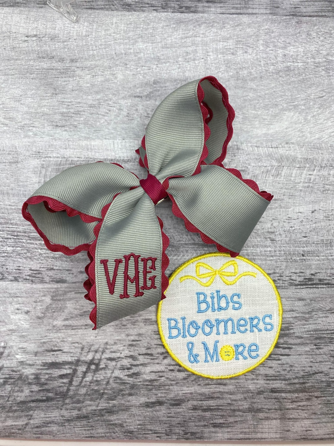 Medium Bow Ric Rac Edge Monogrammed Hair Bow, Grosgrain Hair Bow ...