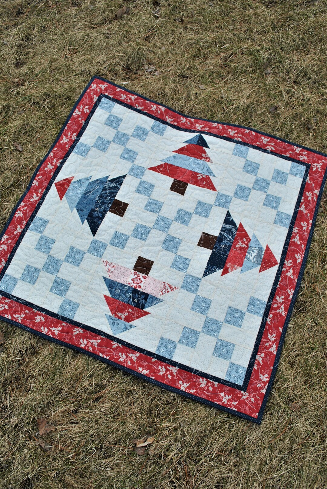 PDF Quilt Pattern....table Runner.....charm Pack or Mini Charm Friendly ...