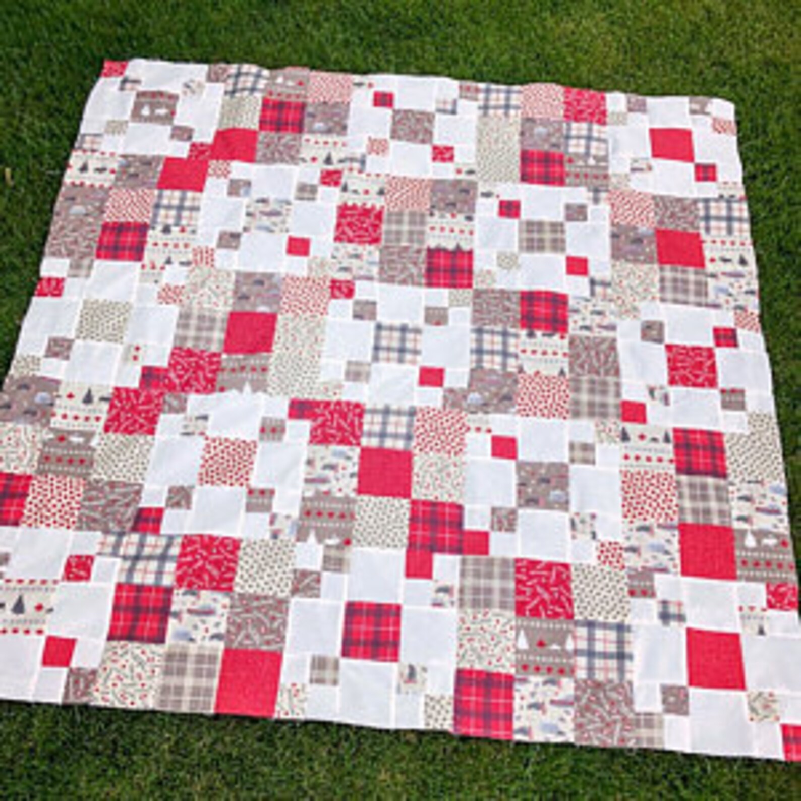PDF QUILT PATTERN.... Quick and Easy...one Layer Cake or Fat - Etsy