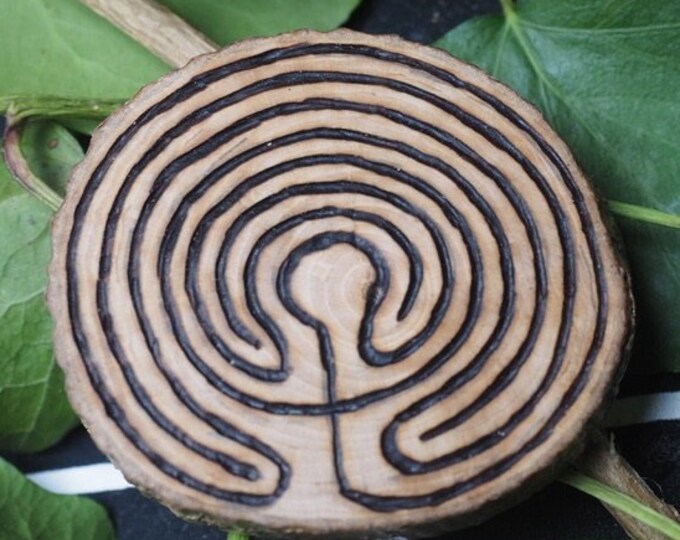 Rowan Wood Seven-walled Labyrinth Amulet - Meditation - Wicca ...