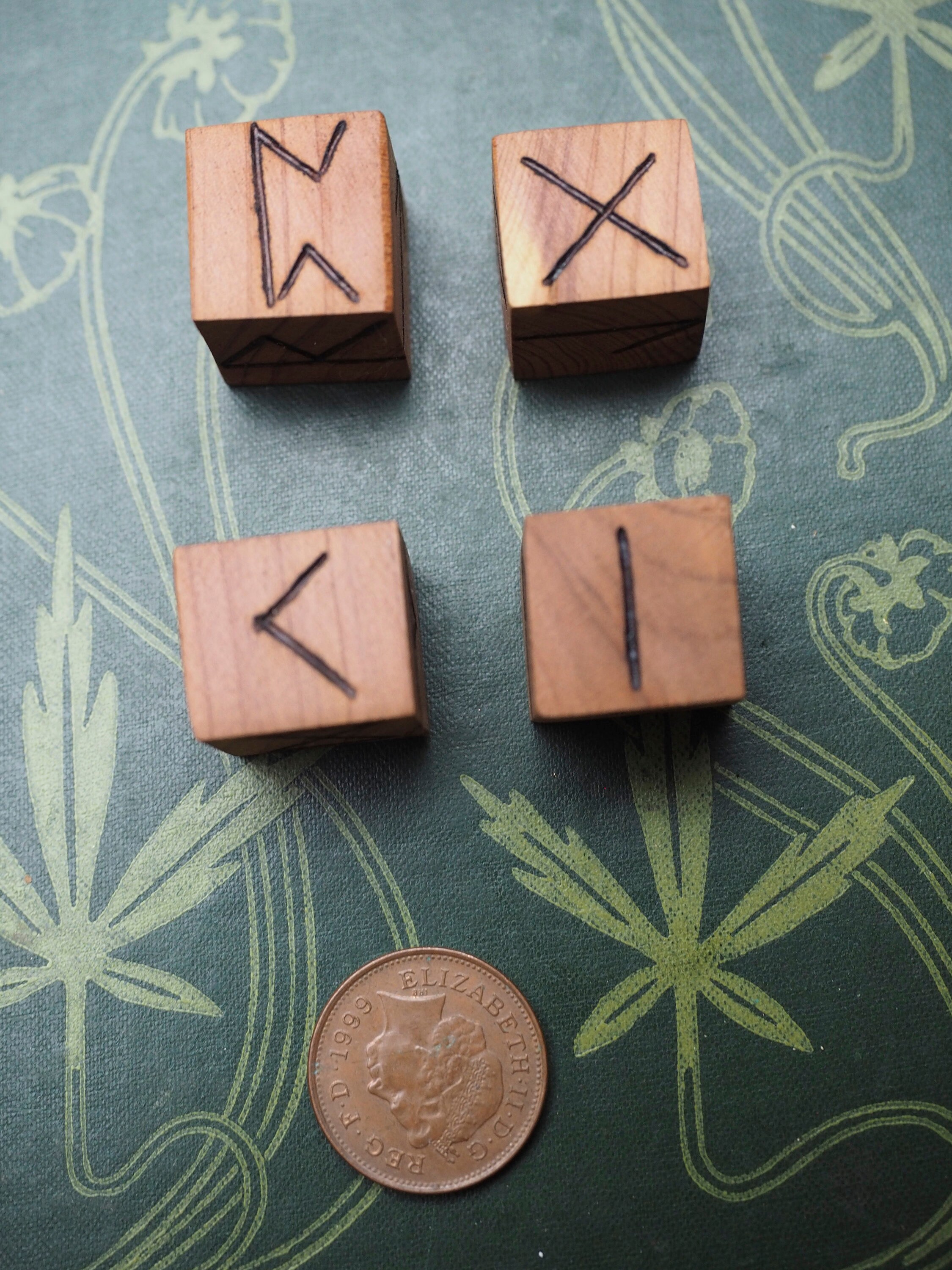 Cedar Wood Runic Dice Set Pagan Wicca Witchcraft Norse | Etsy