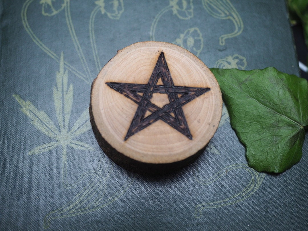Avalon Apple Wood Pentagram Amulet - Pagan, Wicca, Witchcraft, Pentacle ...