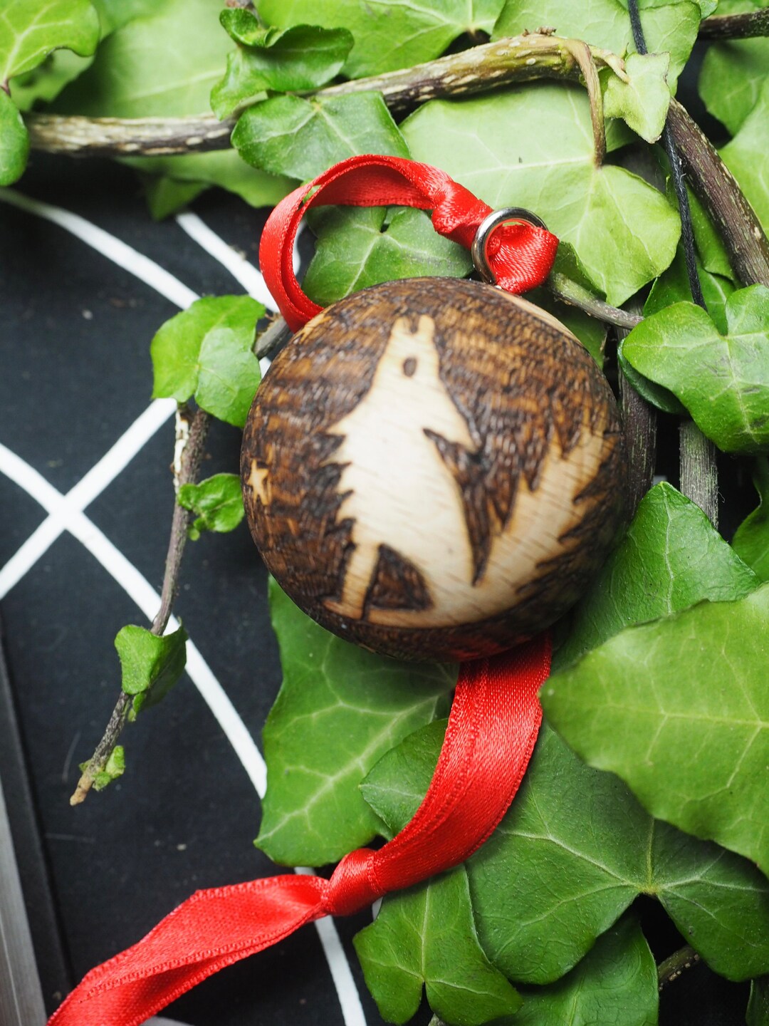 Limited Edition Wooden Pyrographed Wolf Bauble - Yule Tree Ornament ...
