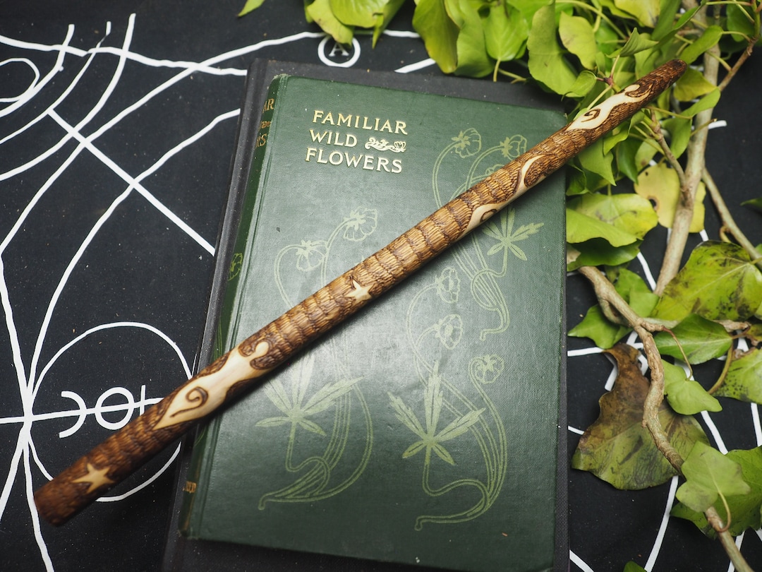 Avalon Willow Wood Star Goddess Wand Stellar Magic for Witches, Wiccans ...