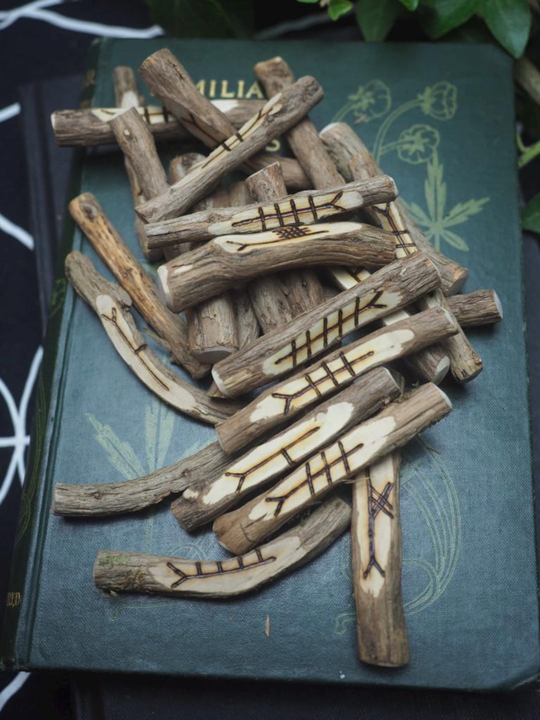 25 Rosemary Wood Celtic Tree Ogham Staves With Bag & Information Sheet ...