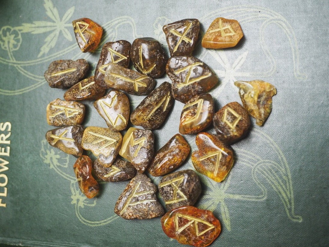 Stunning 25 Elder Futhark BALTIC AMBER Runes Freya Pagan, Norse ...