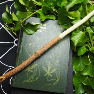 English Elder Wood Wand Dark Goddess Crone Magic Pagan - Etsy