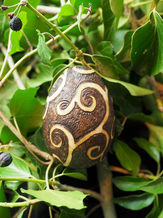 Sacred Spiral of Life Egg Oestra Spring Equinox Pagan | Etsy