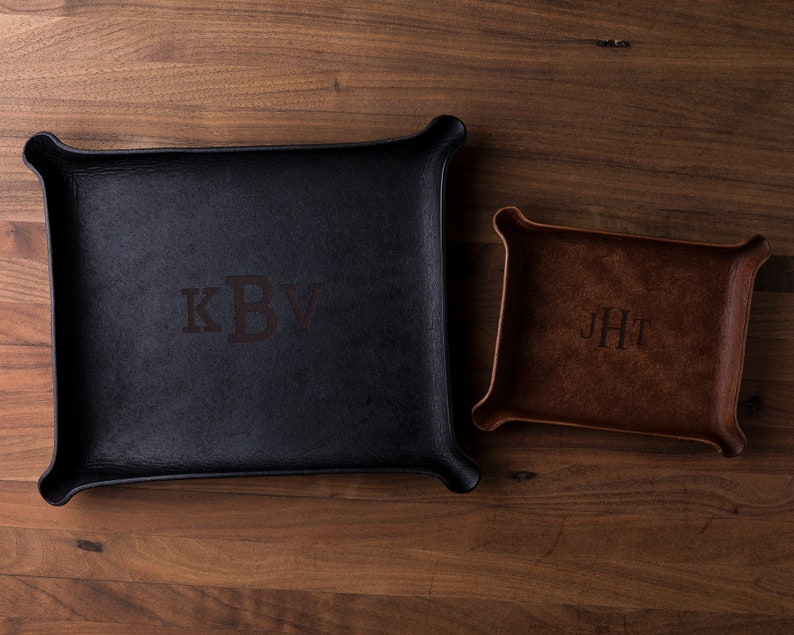 Large Monogram Leather Ring Dish custom Leather Catchall - Etsy