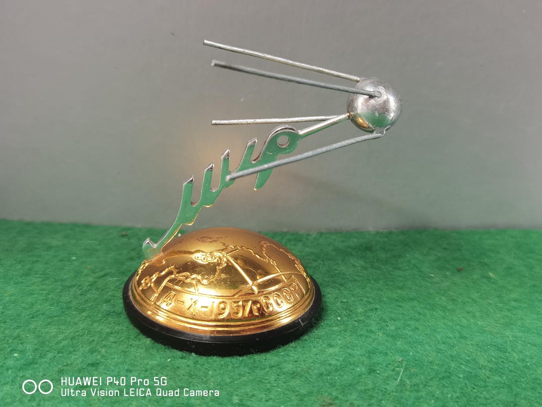 Vintage Soviet Sputnik Vostok Souvenir - Space Russian Rocket - Soviet ...