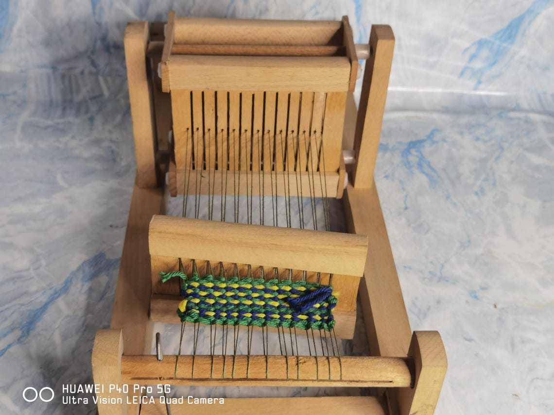Vintage Tabletop Wooden Loom, Antique Small Loom Hand Loom Weaving ...