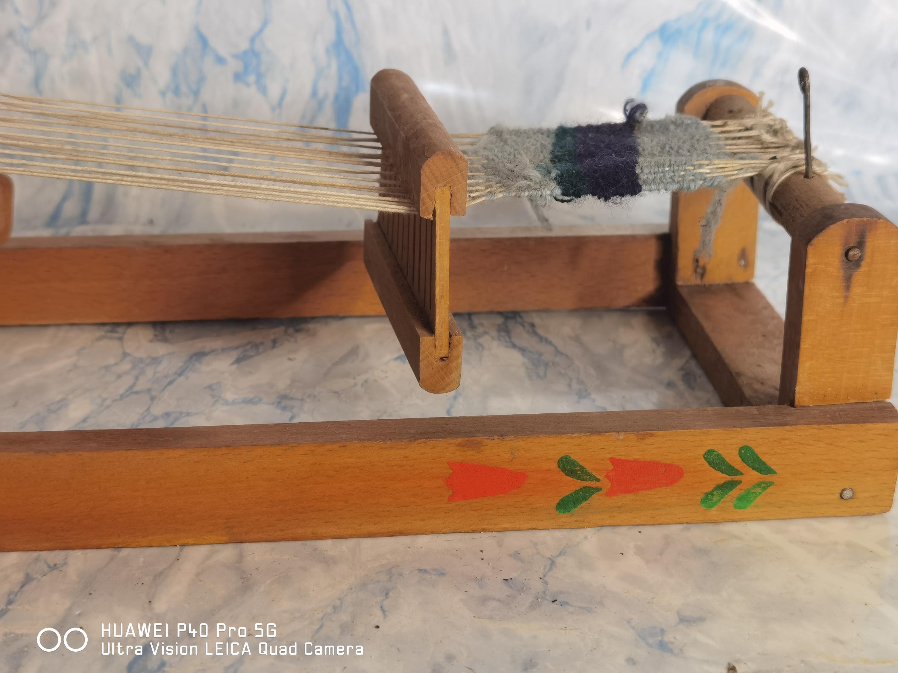 Vintage Tabletop Wooden Loom, Antique Small Loom Hand Loom Weaving ...