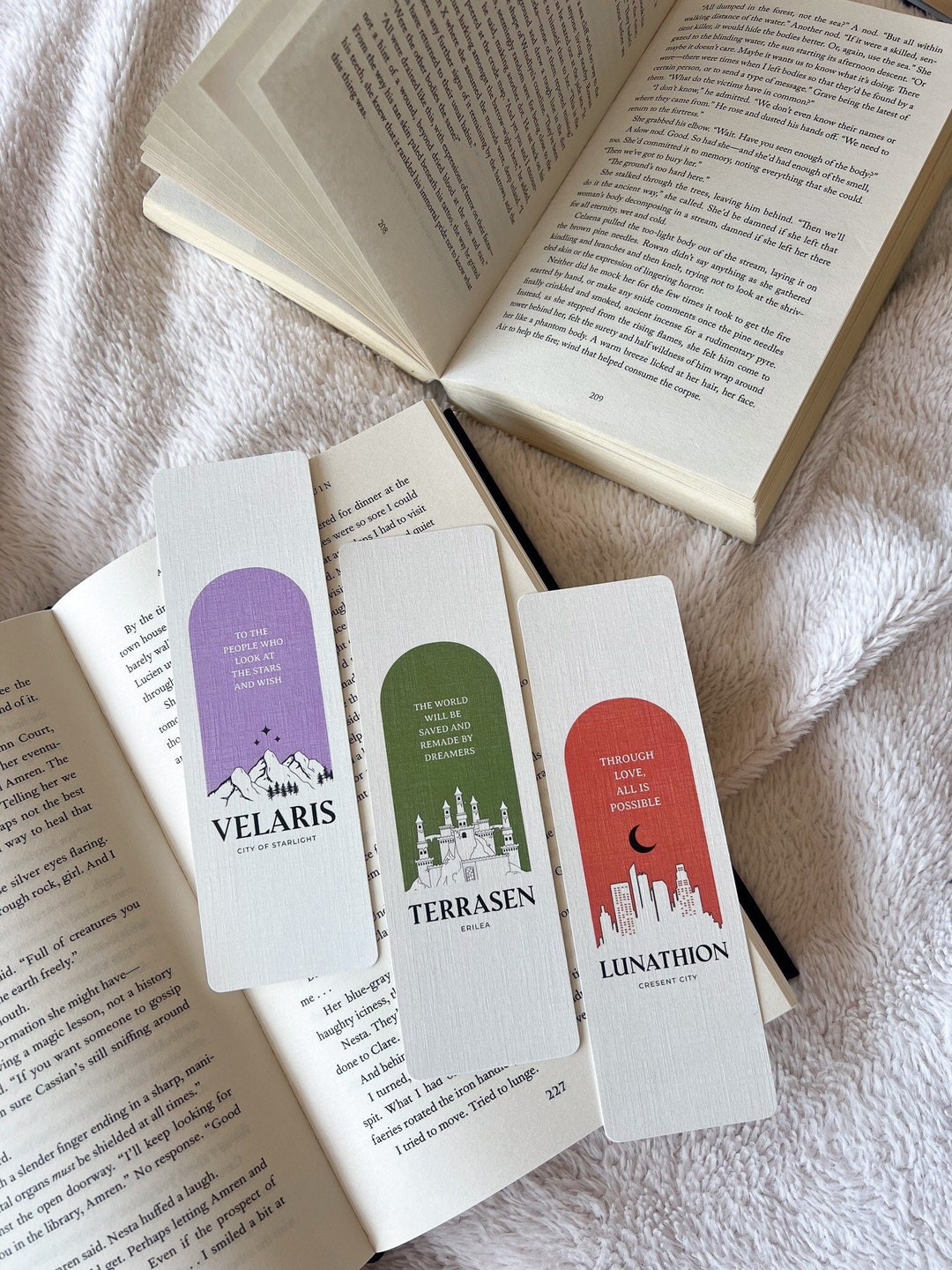 SJM City Bookmarks - Velaris , Terrasen & Lunathion - Girly Bookmarks ...