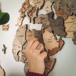 Large World Map Wall Hangings, Wooden World Map With Borders, Countries ...