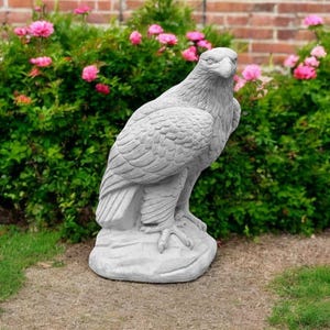 Detailed Eagle on Base Sculpture 20" Sitting Eagle on Stump Figurine ...