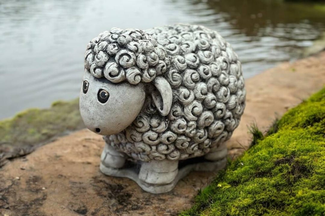 Concrete Sheep Figure 7" Farm Sheep, Animal Statue, Outdoor Sheep Art ...