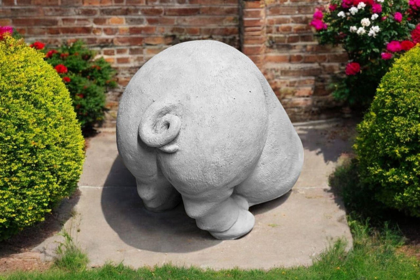 Digging Pig Sculpture 8" Garden Pig Statue, Outdoor Farm Animal Figure ...