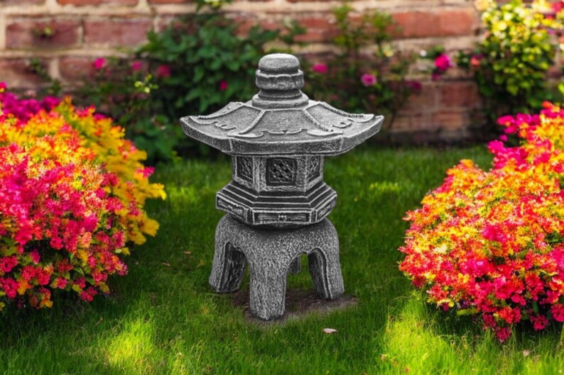Detailed Pagoda Three Piece Figure 16" Cement Japanese Lantern Figurine ...