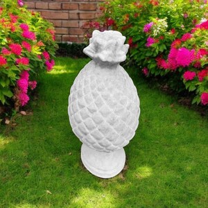 Massive Pineapple Sculpture 18" Yard Tropical Fruit Statue, Detailed ...