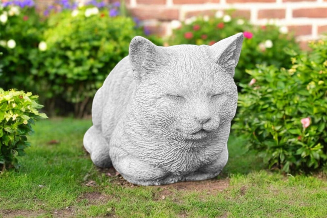 Concrete Crouching Cat Statue 5" Stone Sleeping Cat Figurine, Cement ...