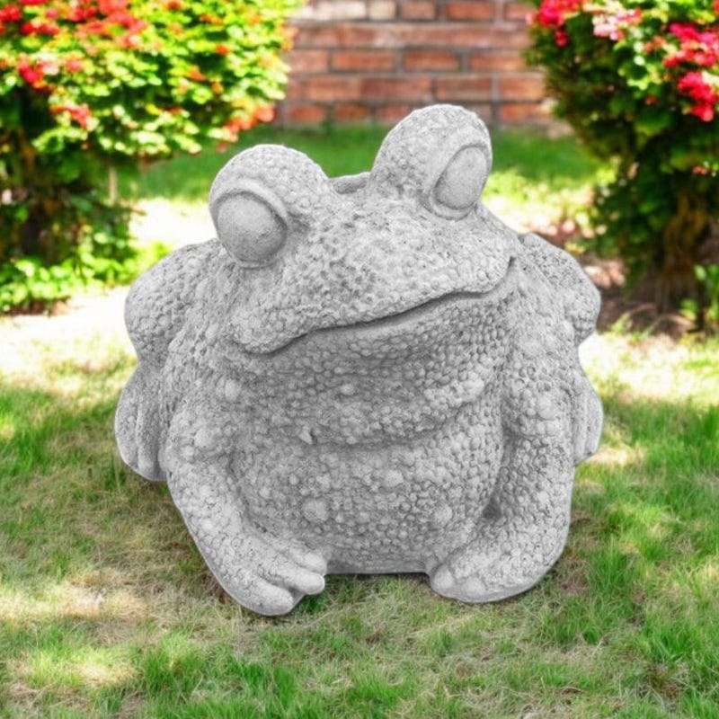 Concrete Toad - Etsy
