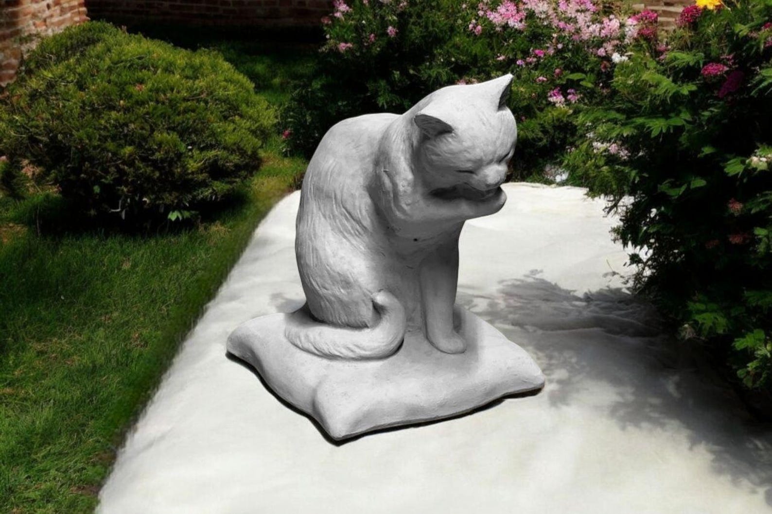 Cat Licking Paw Statue 15" Yard Kitten Figure, Cat Grave Marker, Pet ...