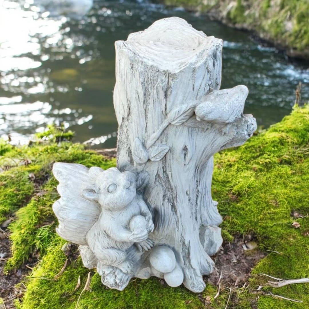 Concrete Squirrel Statue 10" Animal Home Decor, Yard Squirrel Figurine ...