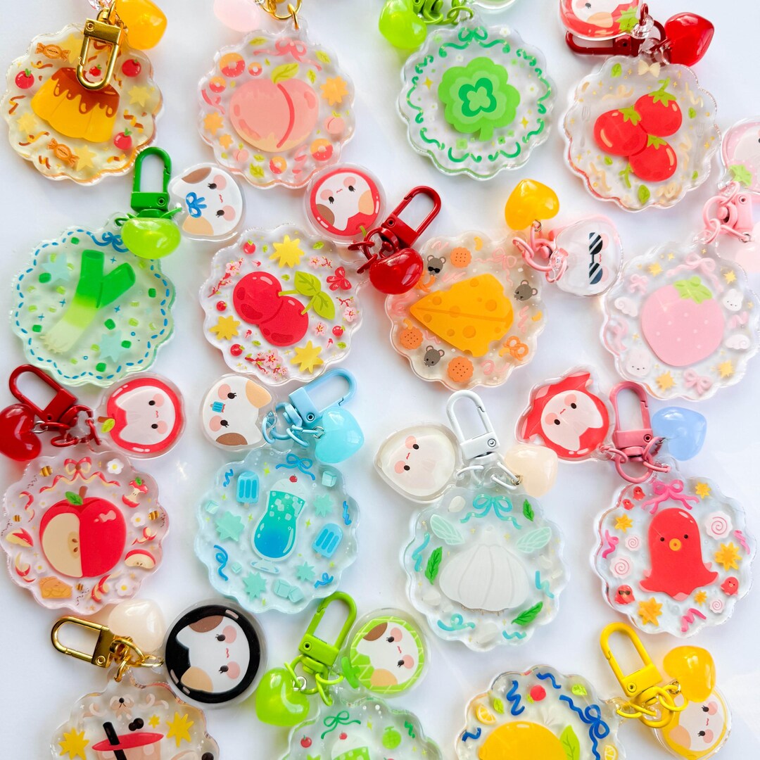 Trinket Acrylic Keychain With Cat Charm & Heart Bead – 3 for 40 Promo ...