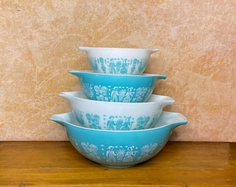 Vintage Pyrex Set of 4 Blue Amish Butterprint Cinderella Nesting Bowls ...