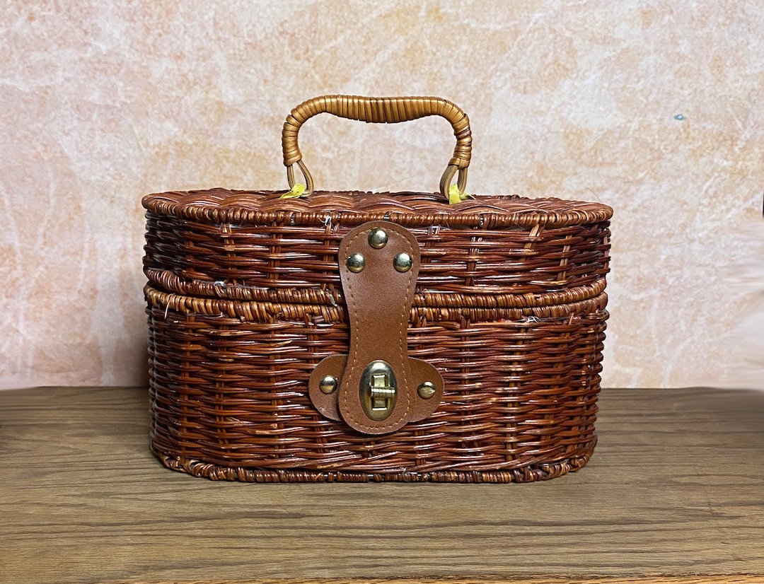 60's Wicker Box Purse, Vintage Wicker Box Purse, Wicker Handbag, Wicker ...